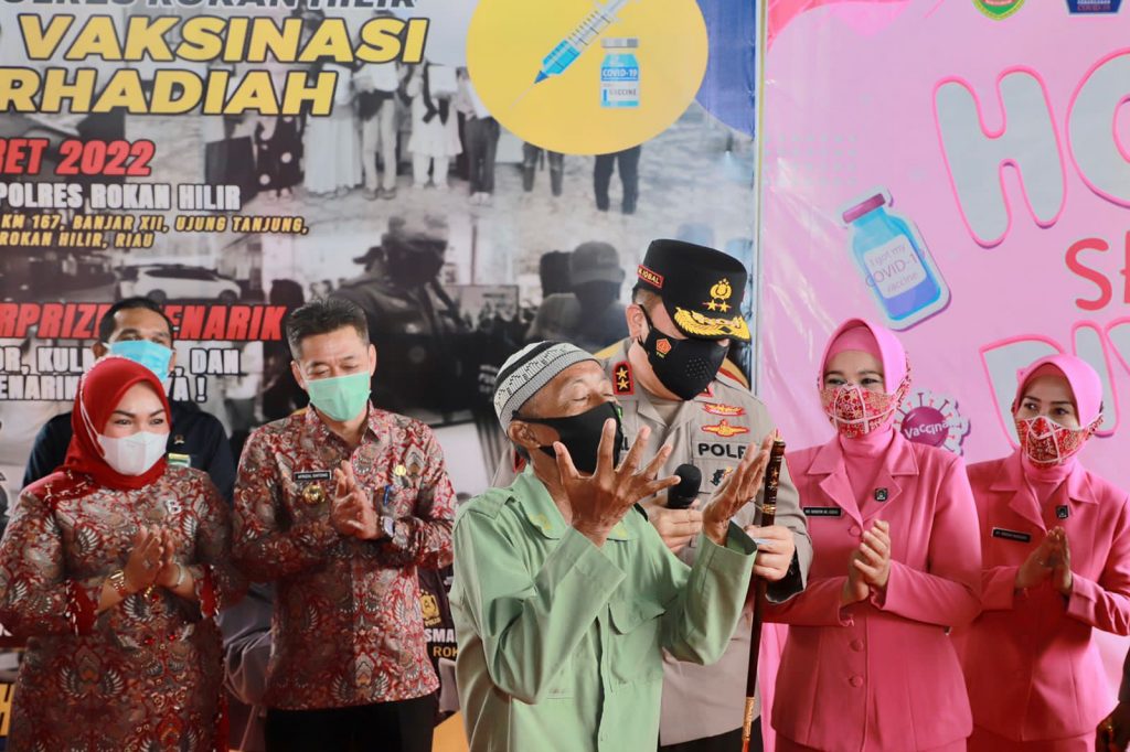 Daniel Turnip Tak Menyangka, Dapat Motor Untuk Antar Cucu Sekolah dari ...